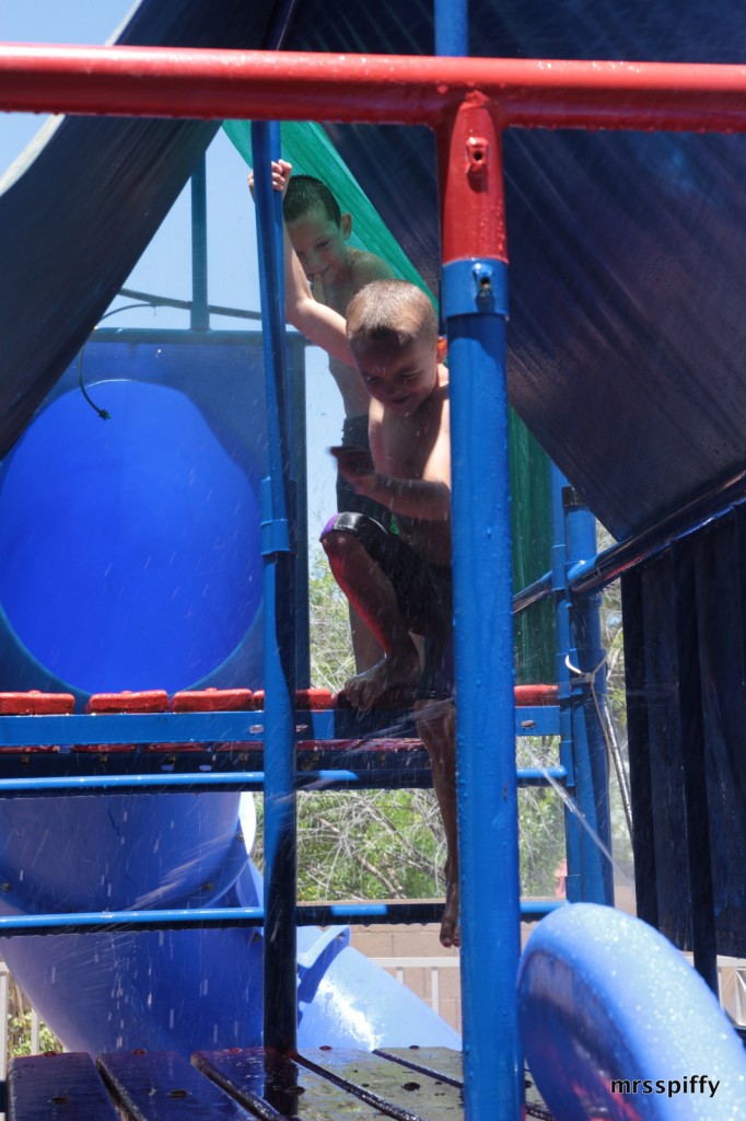 DIY Water Park | FunAwesome!