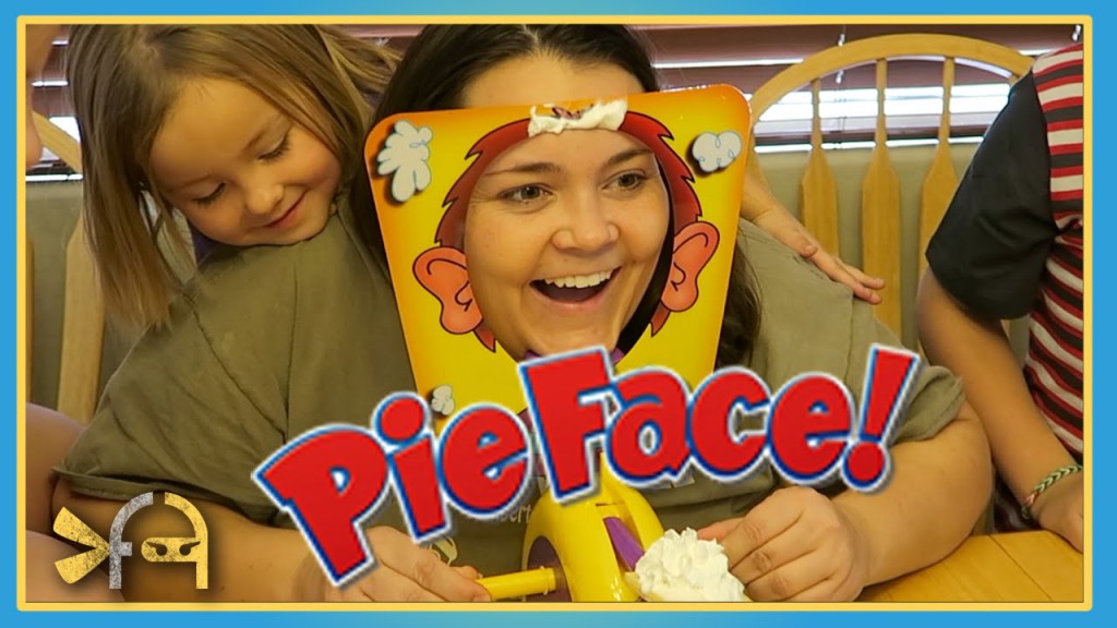 Perfect Summer Fruit Pie | FunAwesome!